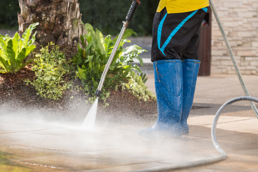 What is Soft Pressure Washing? - Clean Pros - Your exterior home and ...
